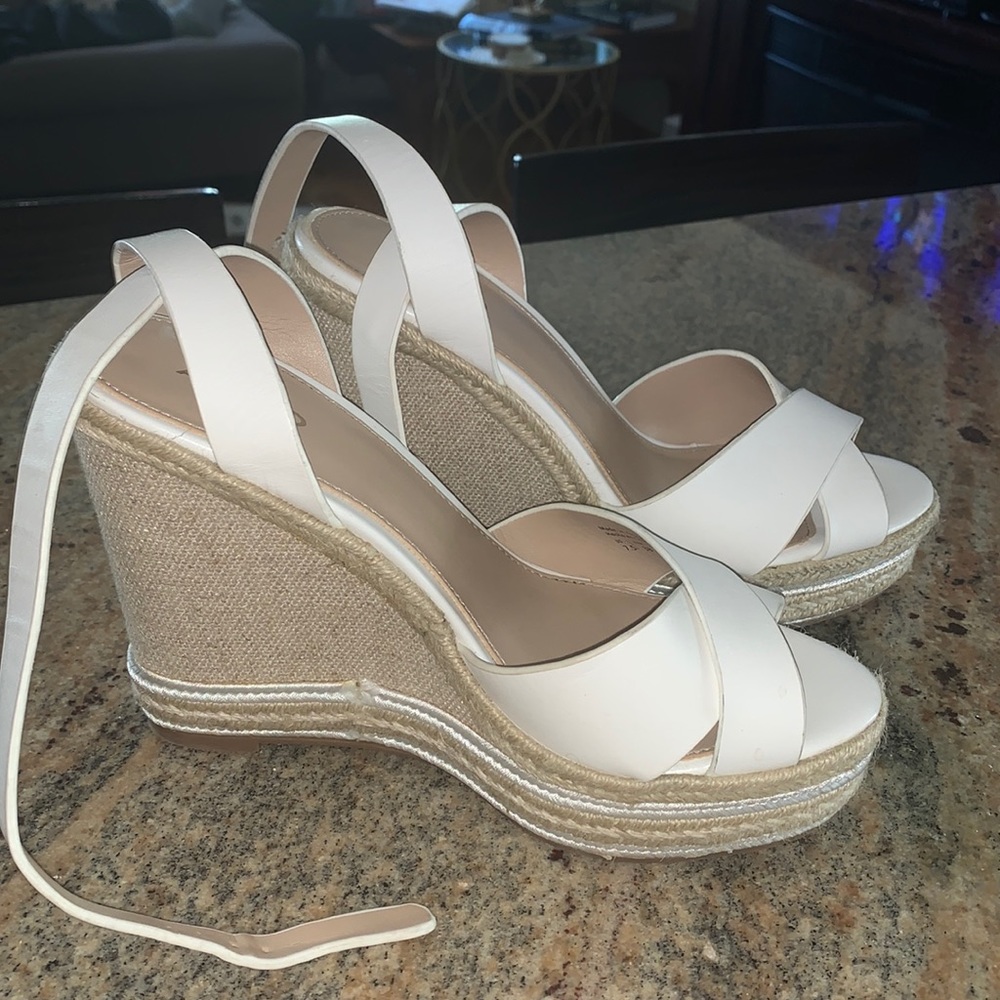 Aldo Wedges White And Tan - Gem
